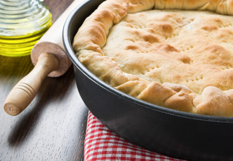 Pitta calabrese ripiena per Pasqua | Nduja