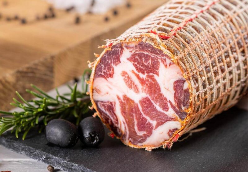 Come si prepara un capocollo calabrese | Nduja